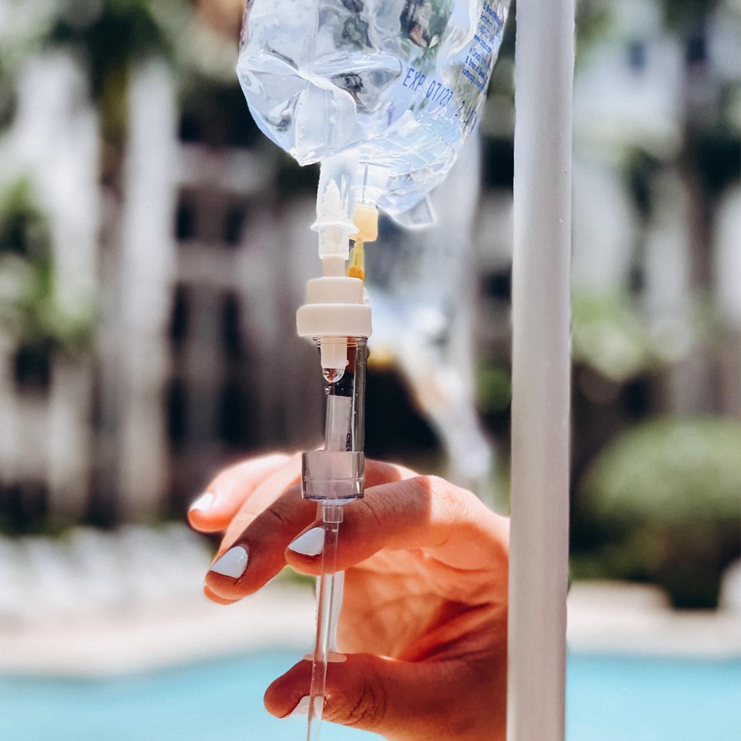 IV Fluids for Dehydration - Saline, Fast Relief of Dehydration | HydraMed